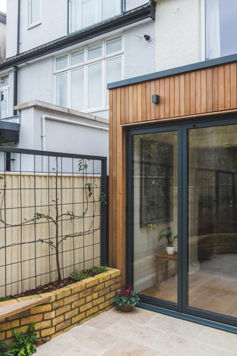 Elm House, Bristol - Moon Design